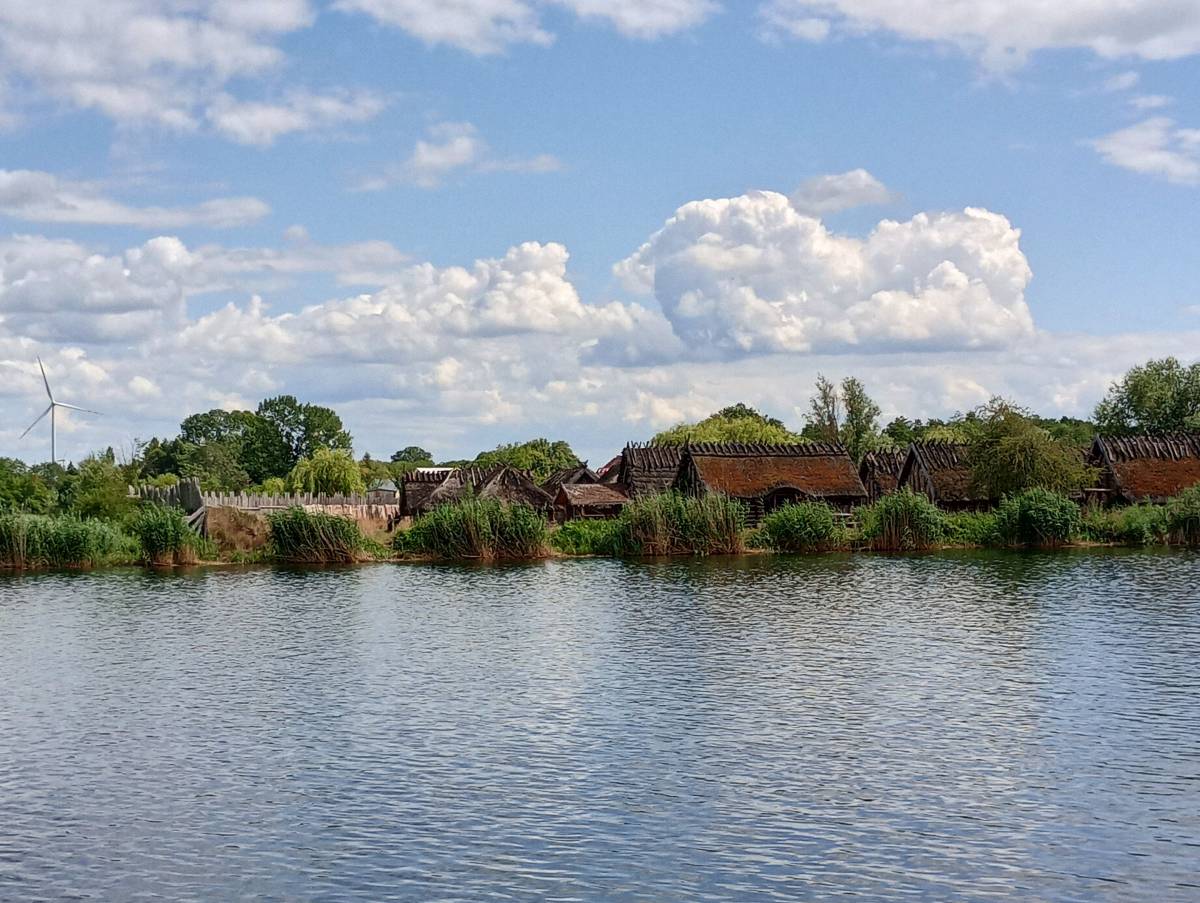 Skansen Centrum Słowian i Wikingów w Wolinie - Atrakcje turystyczne ...