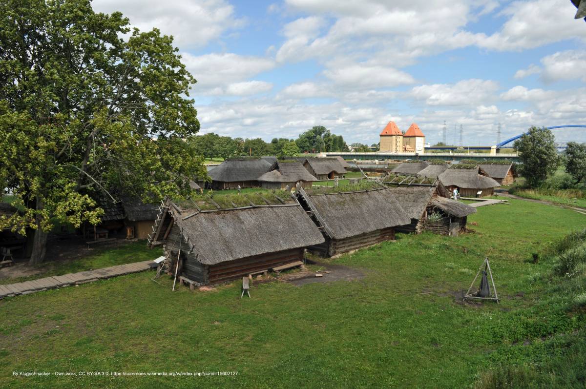 Skansen Centrum Słowian i Wikingów w Wolinie - Atrakcje turystyczne ...