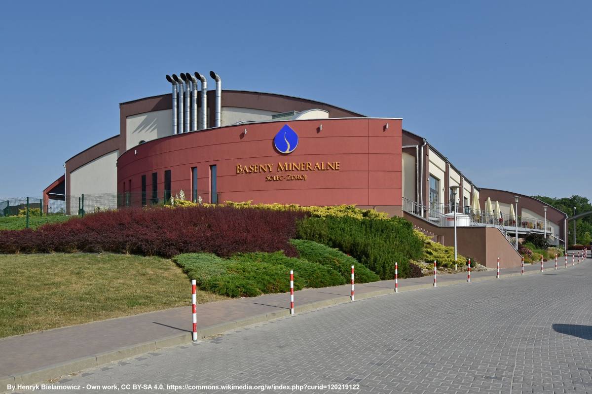 Baseny Mineralne w Solcu-Zdroju - Atrakcje turystyczne - Odkrywcza ...